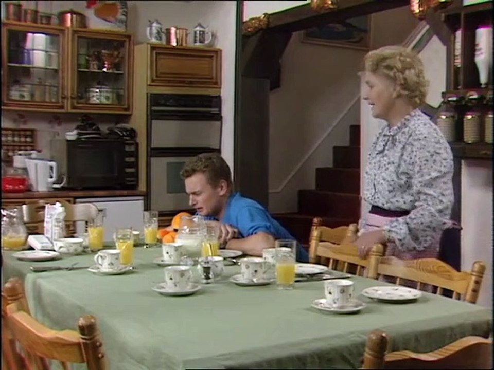 Bread - S04- Episode 1 - video Dailymotion