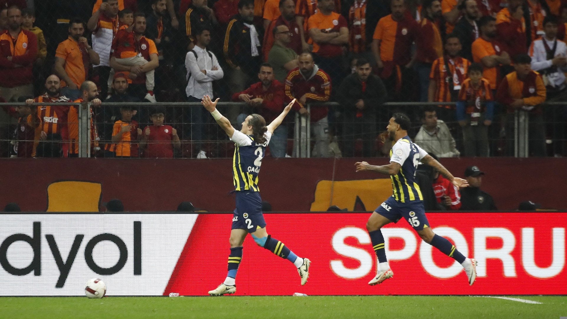 Süper Lig Stunner: Dusan Tadic's Goal Sets Bar High for Goal of the ...