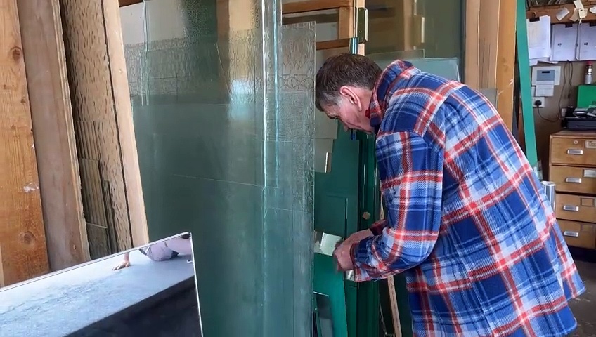Derek Royden clocks up 60 years working at Spooner's Glass in Gillingham