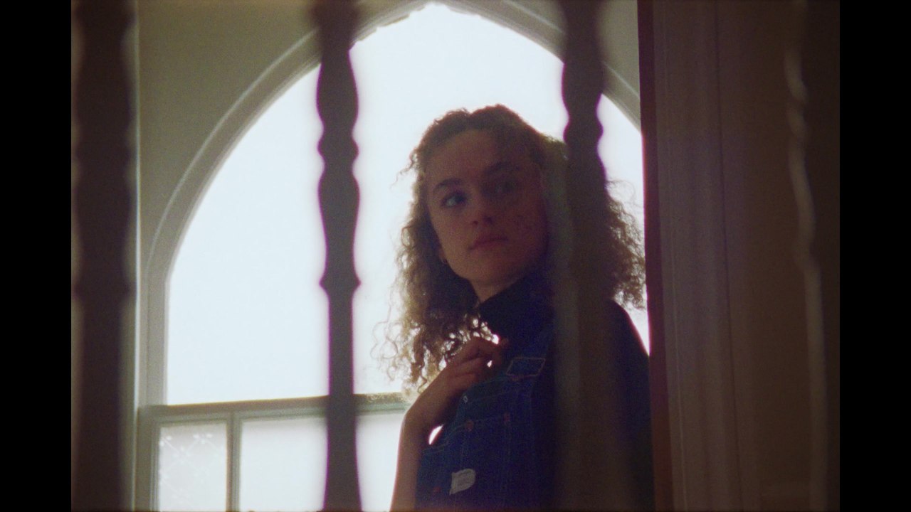 Lily Lyons - My Past Your Luck (Lyric Video) - video Dailymotion