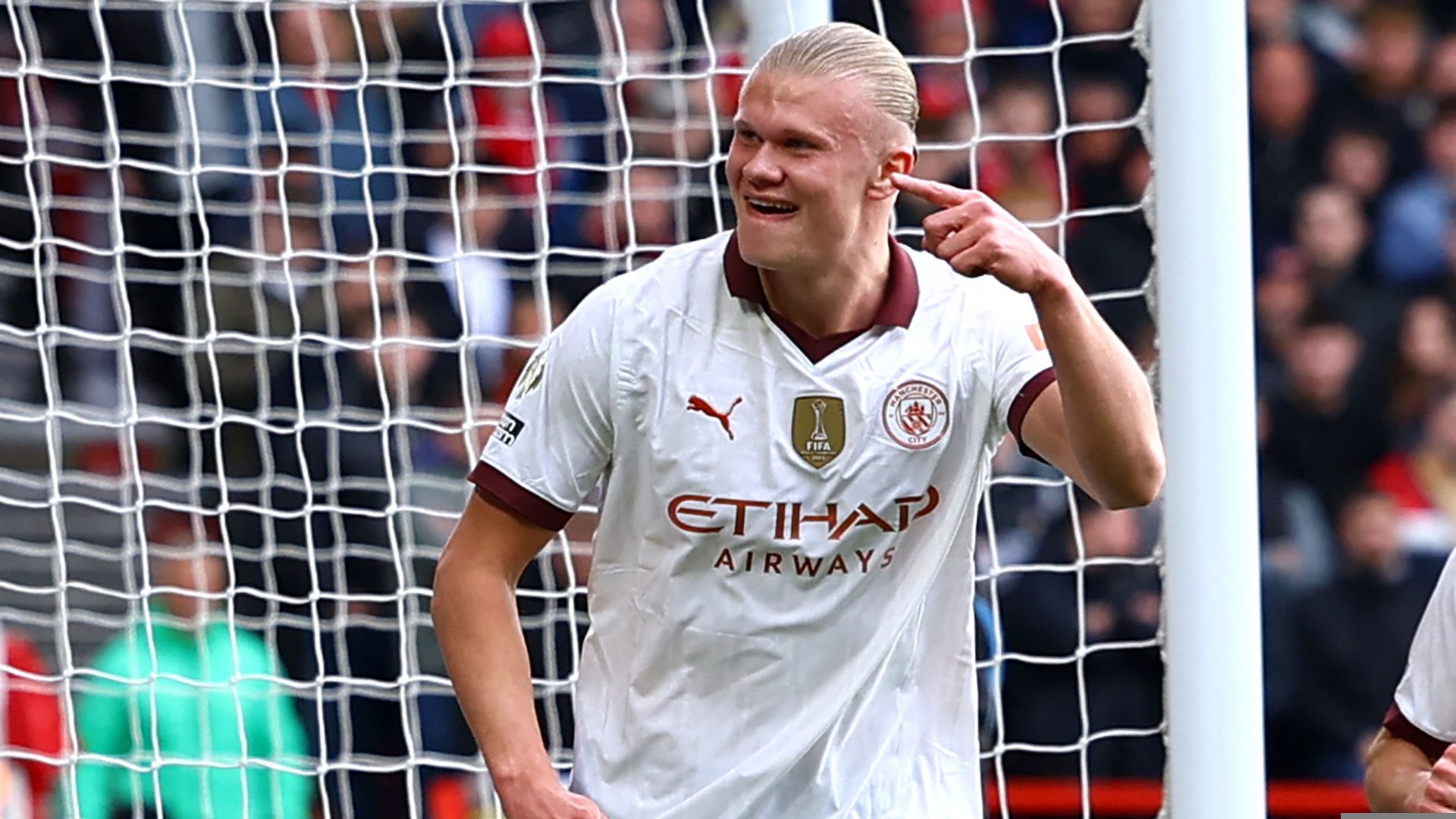 Haaland Signs With Clash of Clans | beIN SPORTS