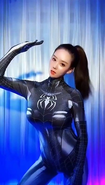 Cewek cantik cosplay spider woman - Video Dailymotion