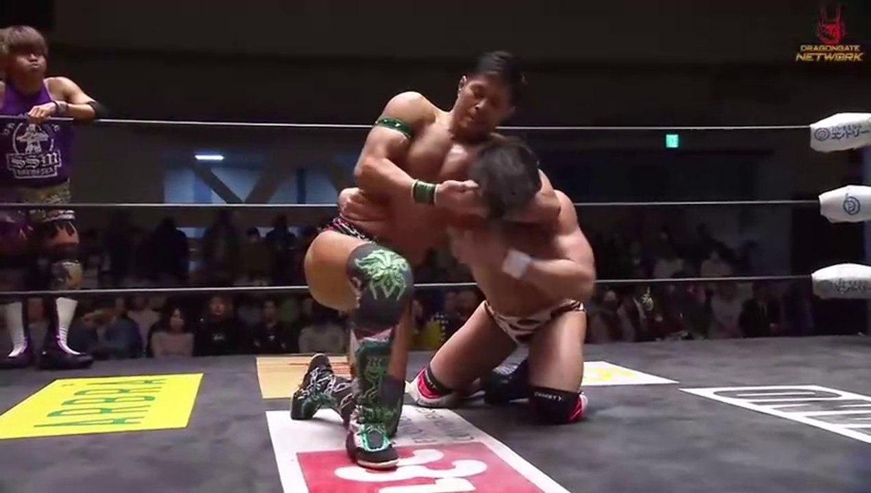Dragon Kid & Naruki Doi vs. Susumu Yokosuka & YAMATO - Dragon Gate Rey De Parejas 04.10.2024 ...