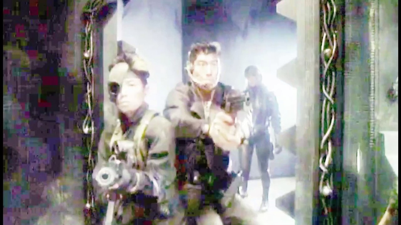 Futuretropoli5 - Proteus - Iseedeath - Gunhed (1989) MV by Kid Hideous ...