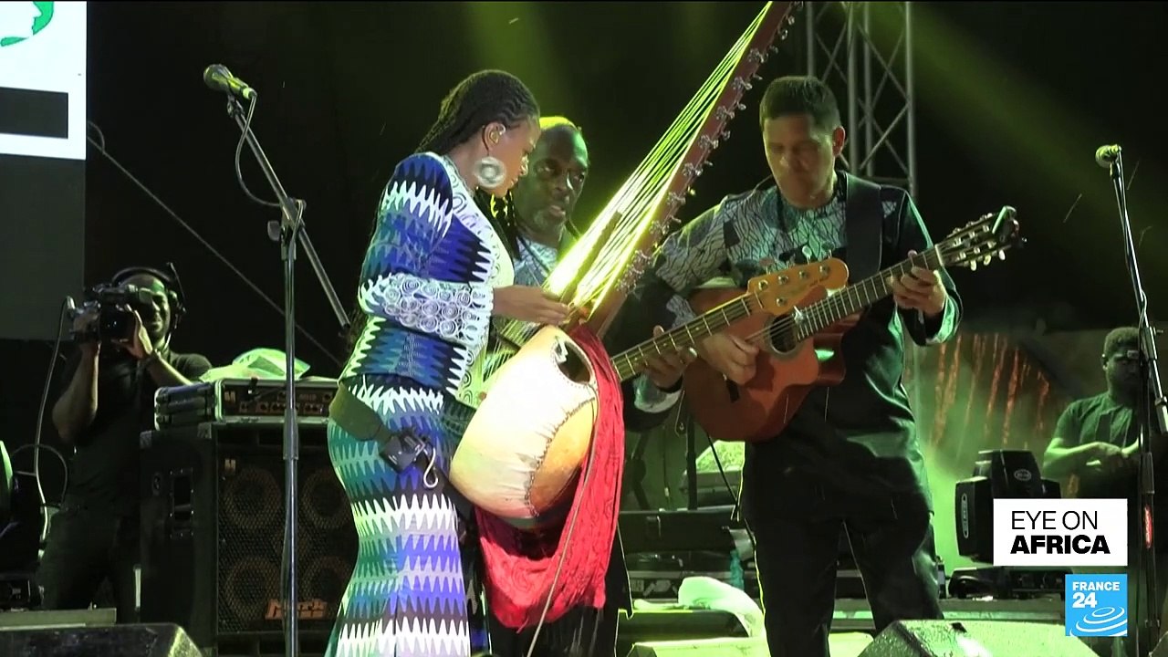 First professional female kora player, Sona Jobarteh shakes up ...
