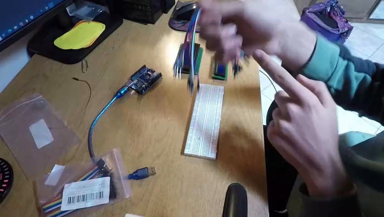 Collegare E Configurare Un Display Lcd Non I2c Con Arduino Video Dailymotion