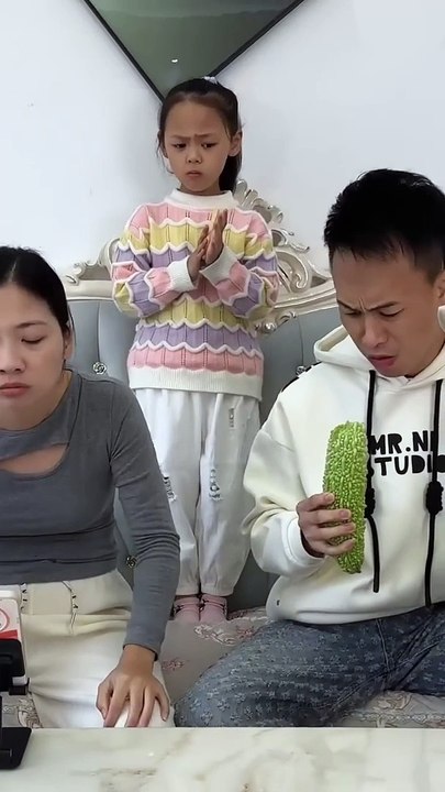 A_comical_and_humorous_family(720p) - video Dailymotion