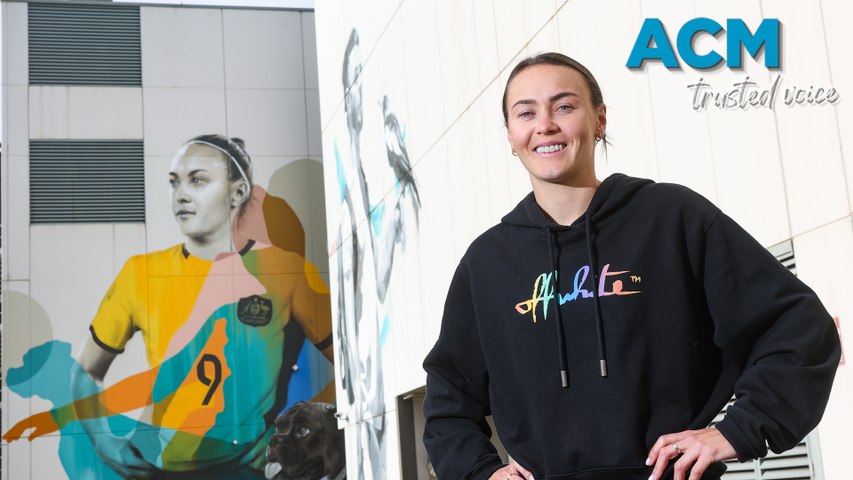 Matildas Caitlin Foord mural unveiled in Wollongong | The Examiner ...