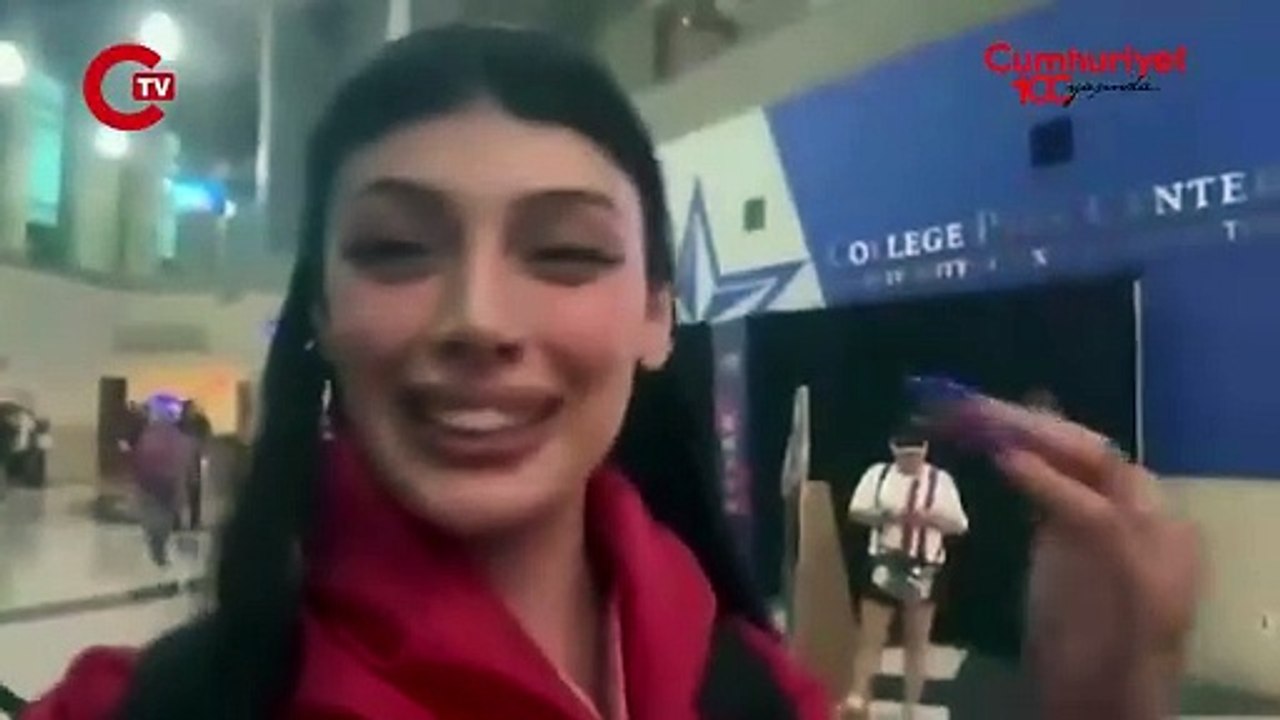 TRT'deki 'meme' krizinin merkezindeydi! Nazlıcan İrem Köroğlu neler ...