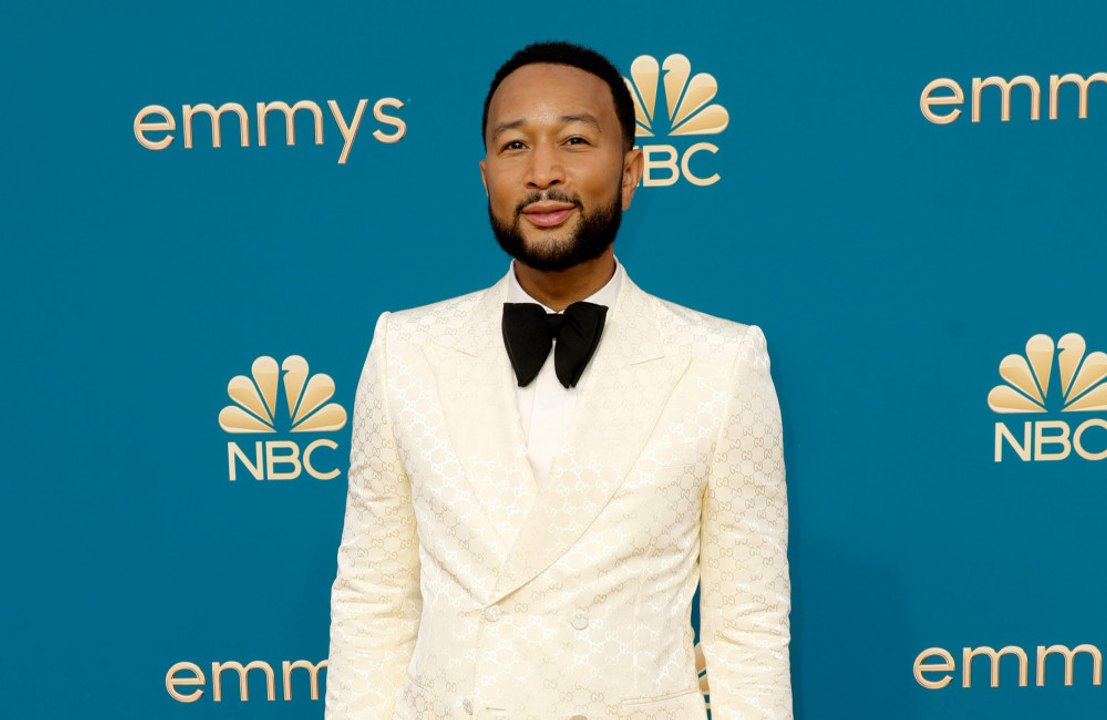 John Legend aspira a ser un padre como su padre Ronald Stephens - Vídeo ...