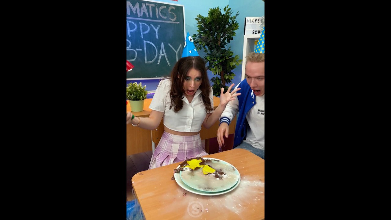 Balloon cake prank #123gofood #pranks #food - video Dailymotion