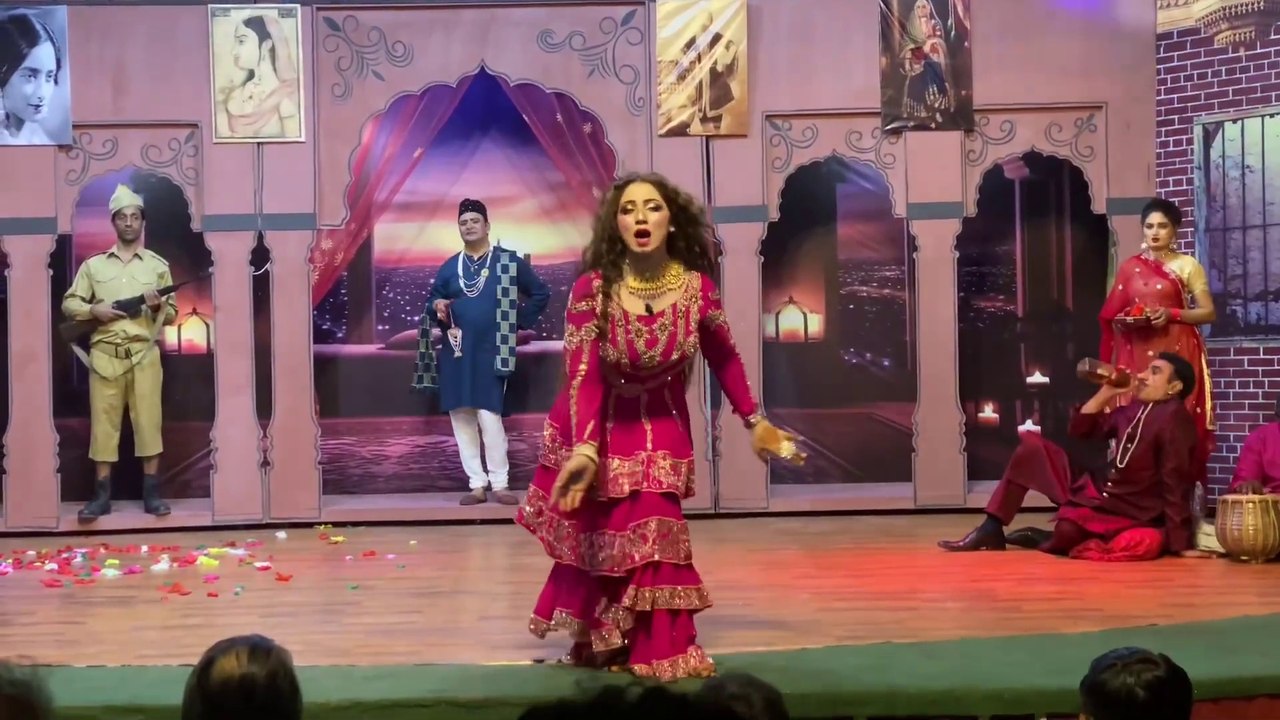 Mehak Malik Dance Video In Heera Mandi Stage Show... - video Dailymotion