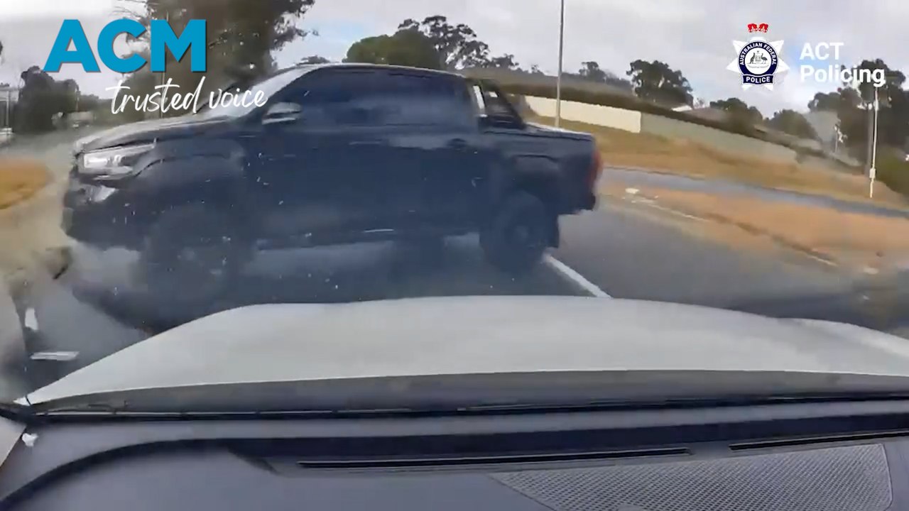 Police hunt for Hilux hit and runner after dashcam crash - video ...