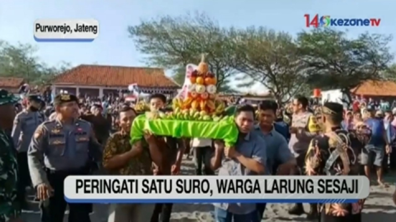Peringati Satu Suro, Warga Larung Sesaji ke Pantai Dewaruci Jatimalang ...