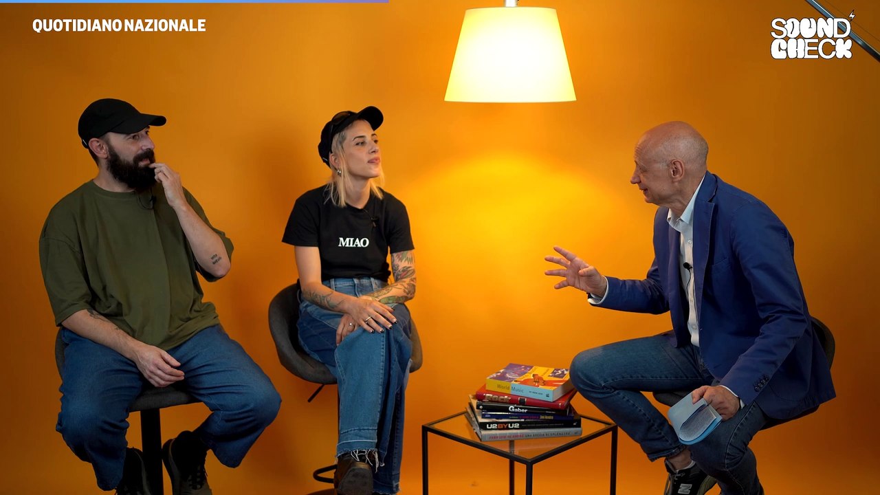 I Coma Cose intervistati da Andrea Spinelli a Soundcheck - Video ...