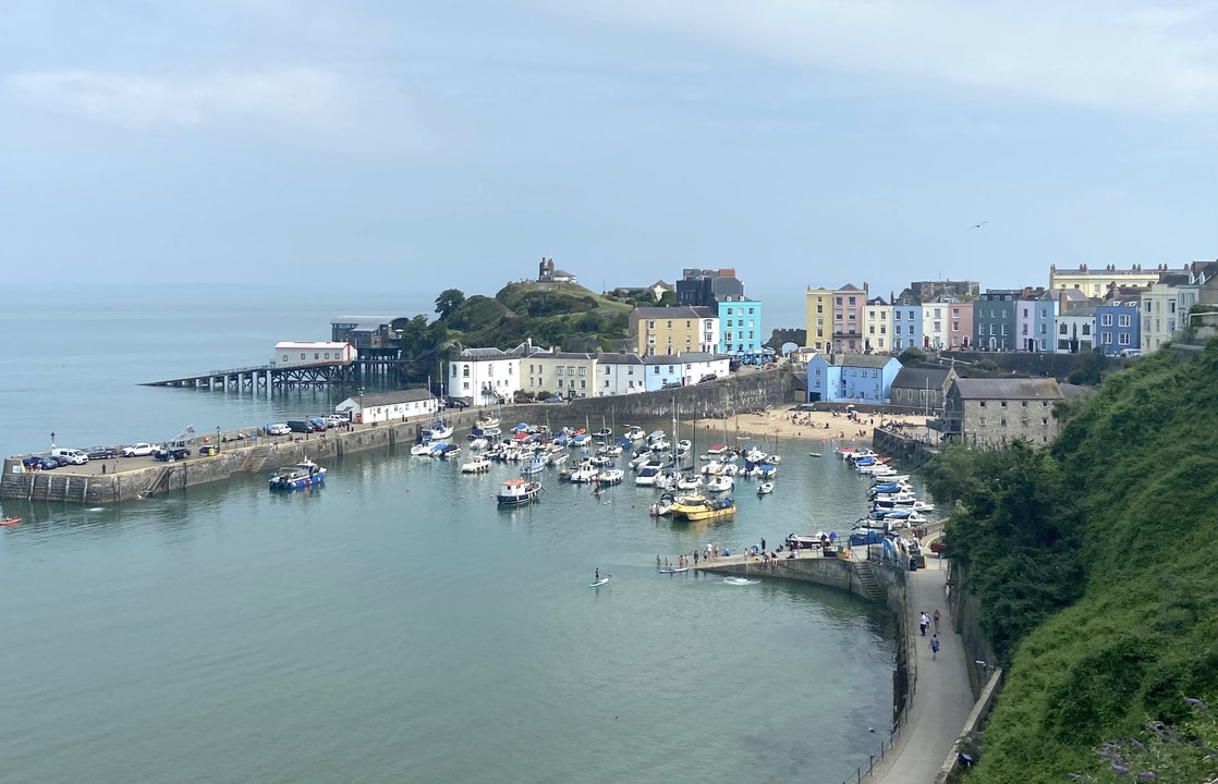 WATCH: A bird’s-eye view of Tenby on one of the hottest days of the ...
