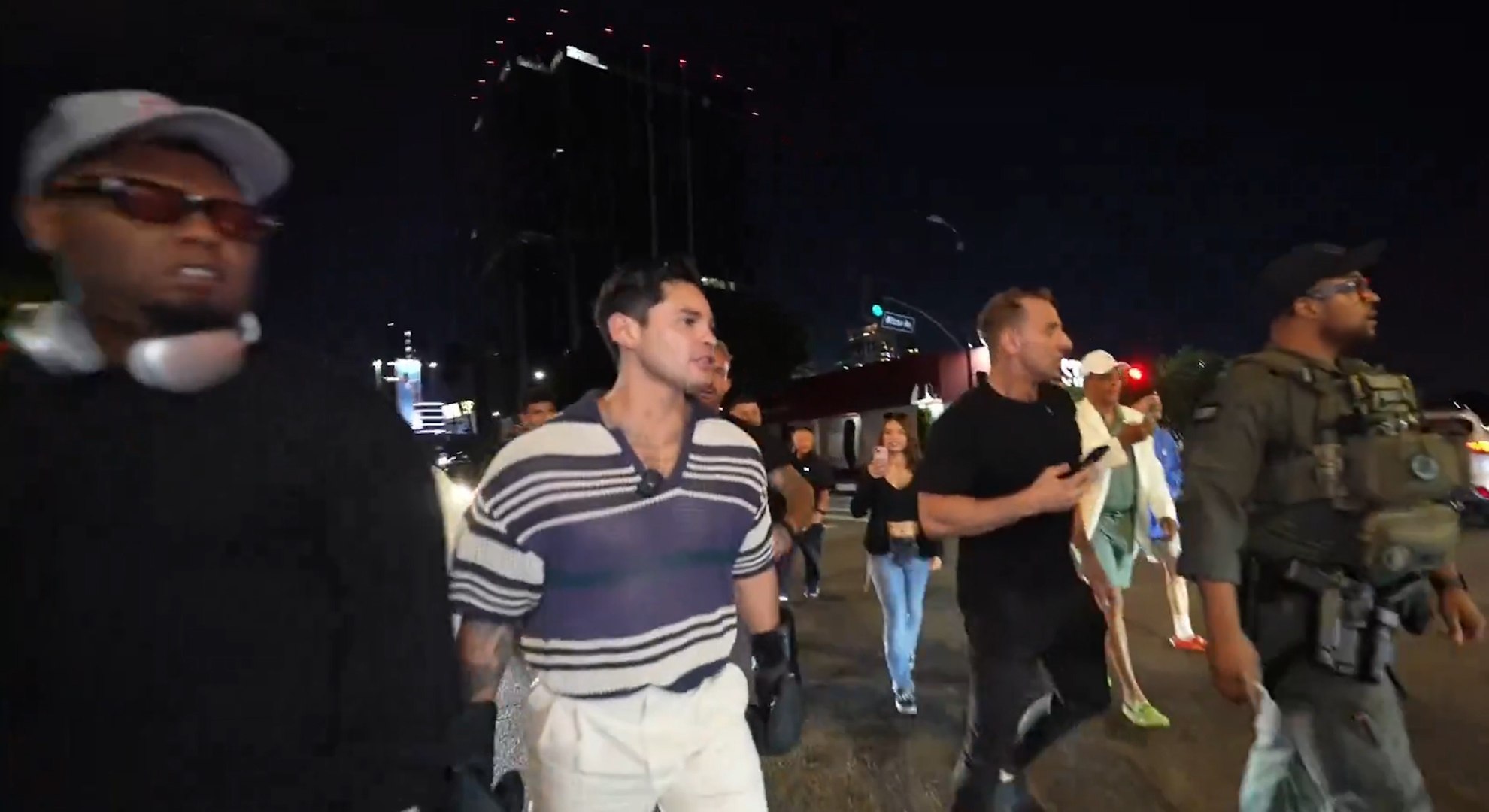 Ryan García y el streamer Vitaly Zdorovetskiy en 'To Catch a Predator ...