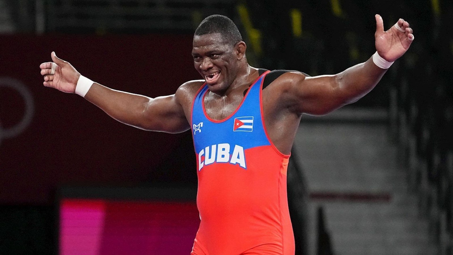 Meet Mijaín López: The Cuban Wrestler Who Surpassed Michael Phelps in ...
