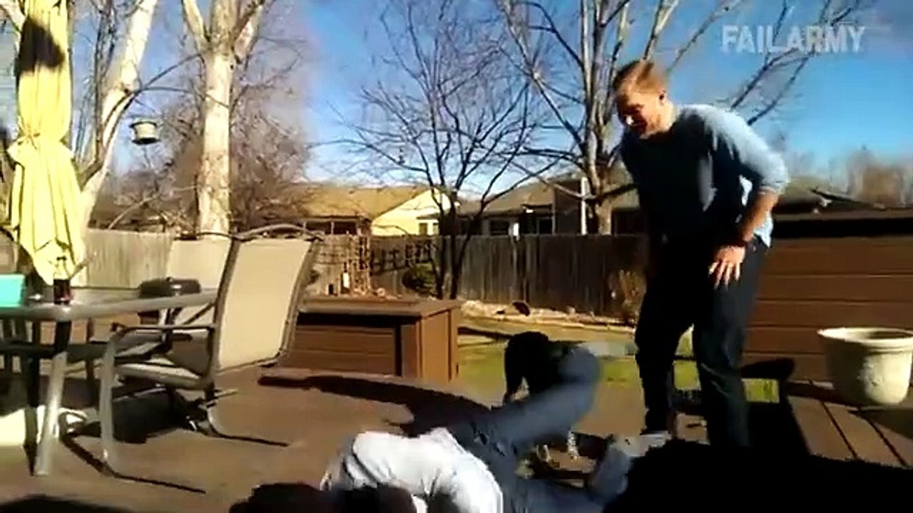 Instant Karma _ Hilarious Fails and Big Mistakes! - video Dailymotion