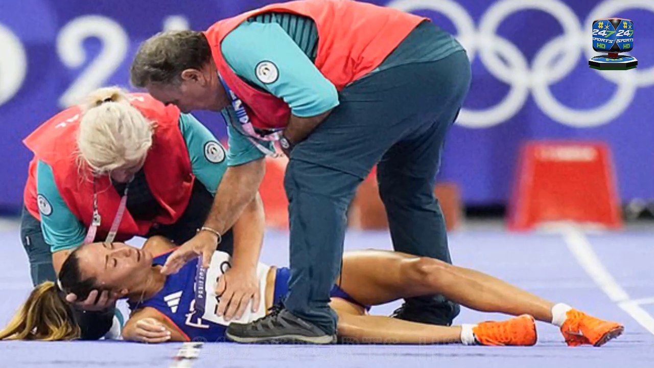 Terrifying moment medics rush to help collapsed French athlete Alessia ...