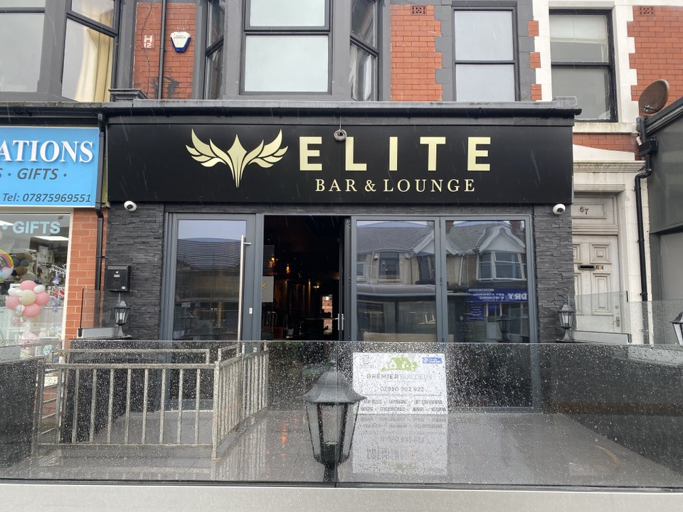 New Elite Bar and Lounge Story. - video Dailymotion