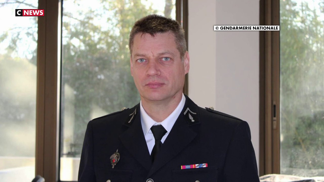 Les gendarmes sont en colère après la mort d'Éric Comyn - Vidéo Dailymotion