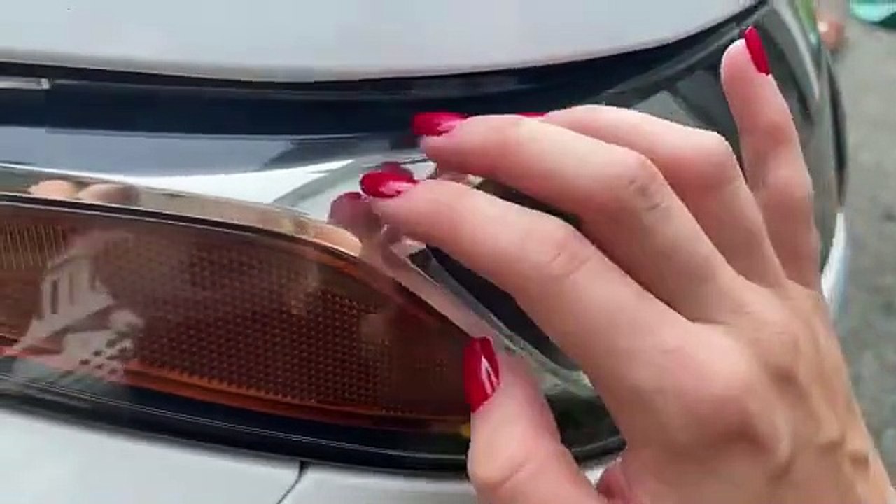 ASMR CAR Tapping and Scratching Sound - video Dailymotion