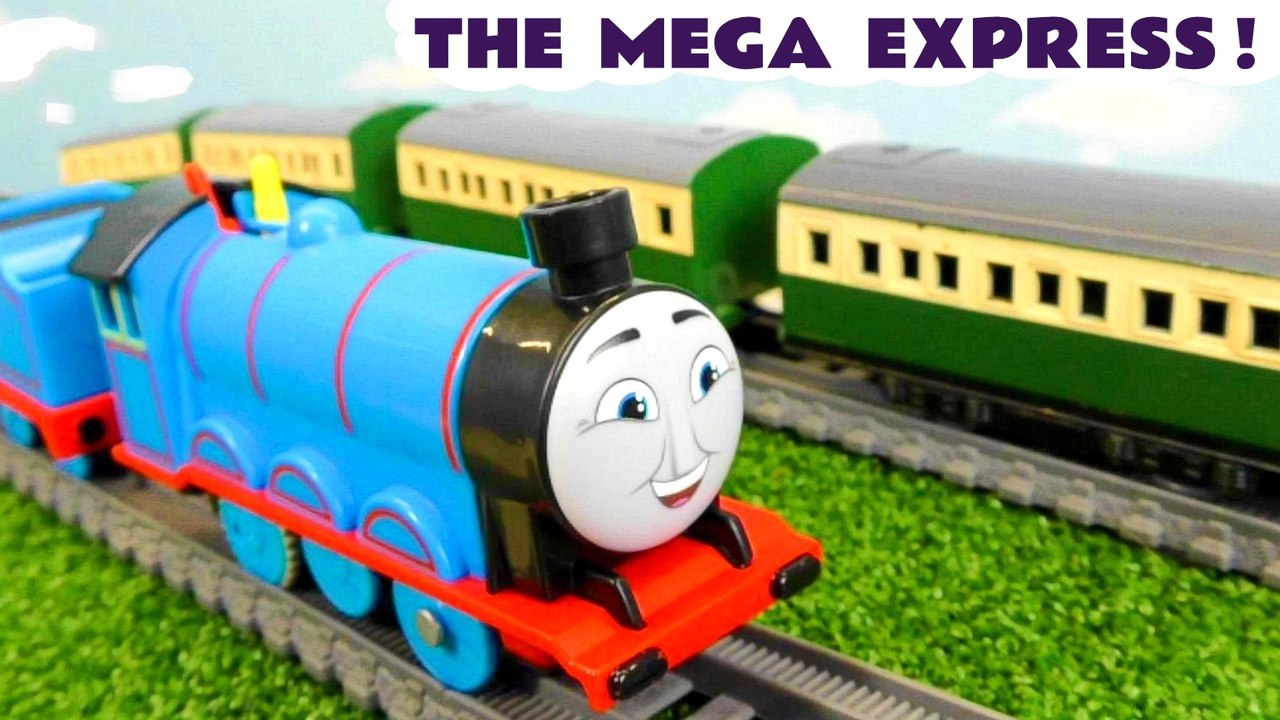 Thomas and Friends Gordon tries to pull 5 Express Coaches Story for ...