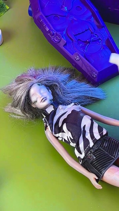 Bring the Doll Alive! 💖 #123go - video Dailymotion