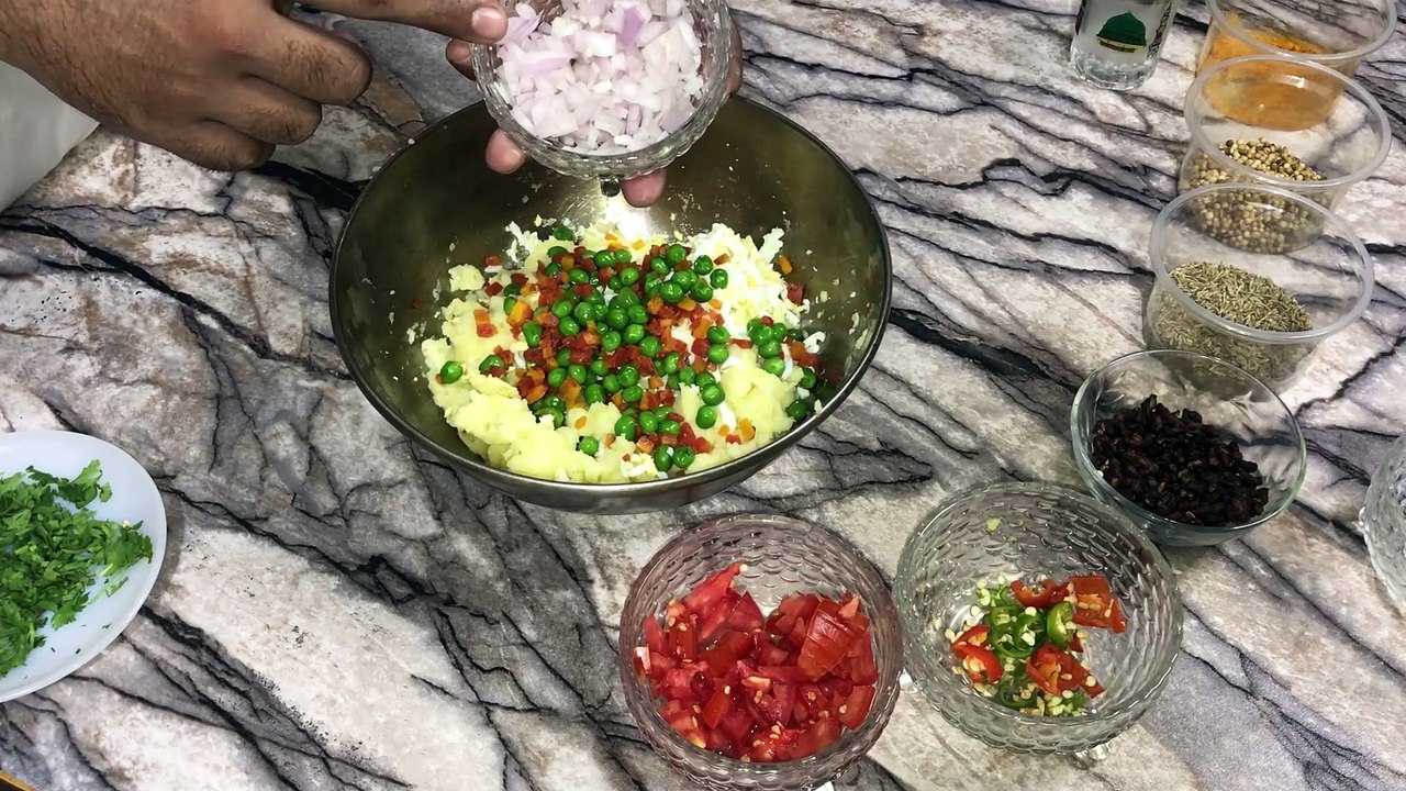 Bread Pakora Recipe I Mix Vegetables Bread Pakora | Yummy & Tasty ...