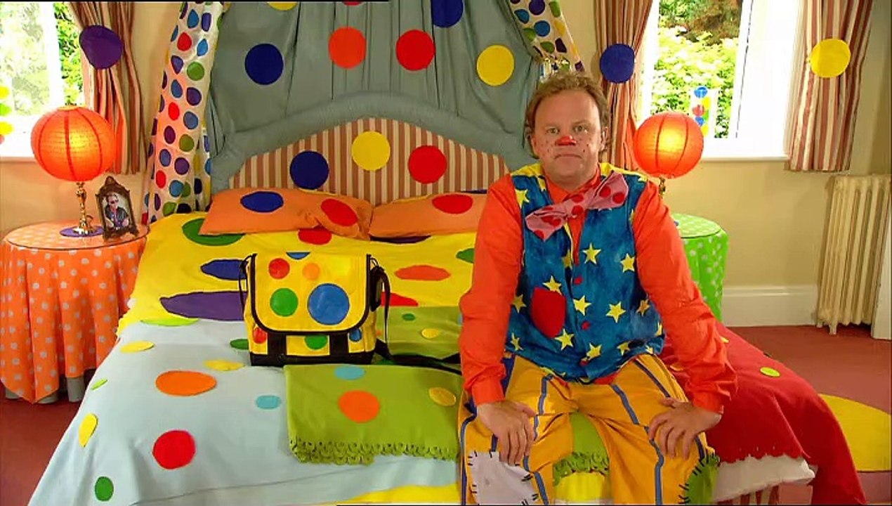 Cbeebies Something Special Out And About London 6x6...mp4 - video ...