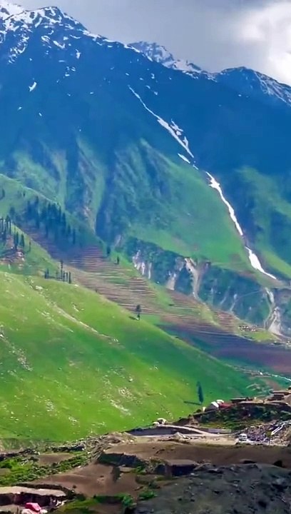 Barish Ka Mausam romantic mosam - video Dailymotion