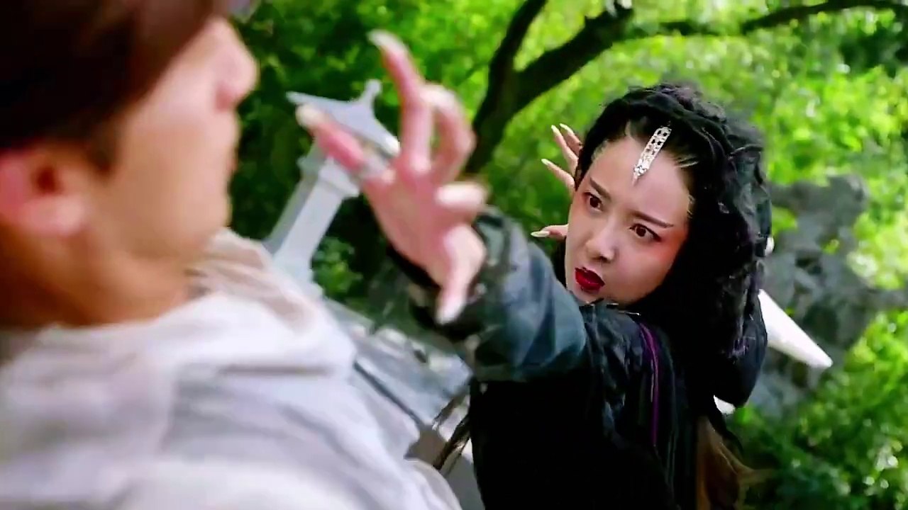 The Legend of the Condor Heroes EP16: Mei Chaofeng duels Guo Jing again ...