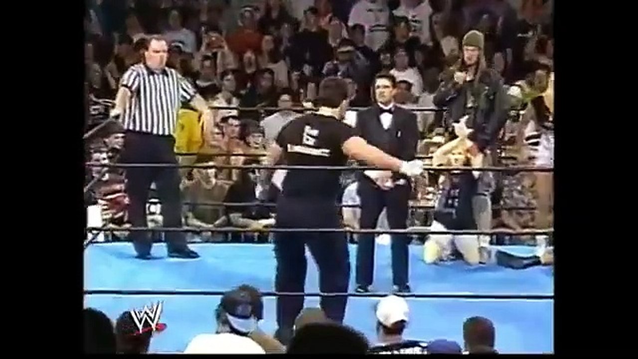 ECW Beulah McGillicutty vs Chastity (Catfight 1997) - video Dailymotion