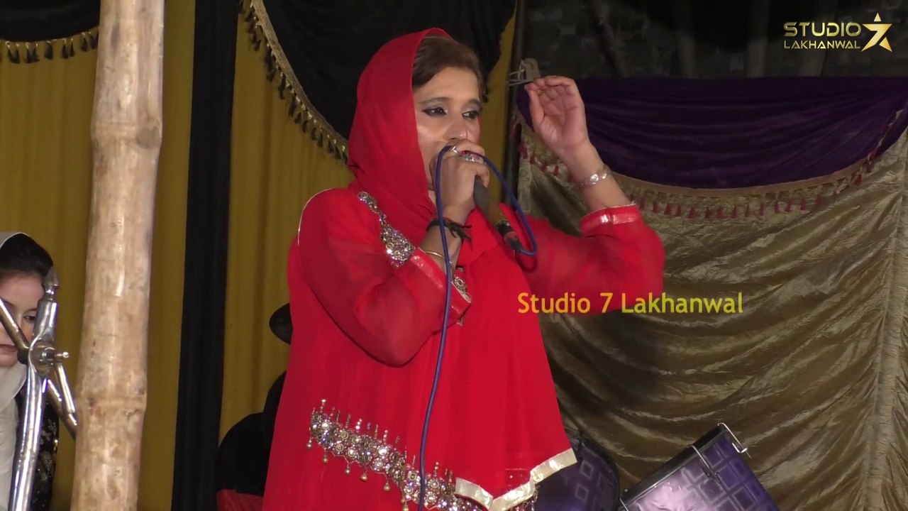Qasida _ Mola Mera Vi gar howay _ Muskan Noshahi & Nazia Kanwal Live ...