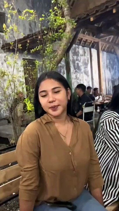 Pengen di apaa ?? - Video Dailymotion