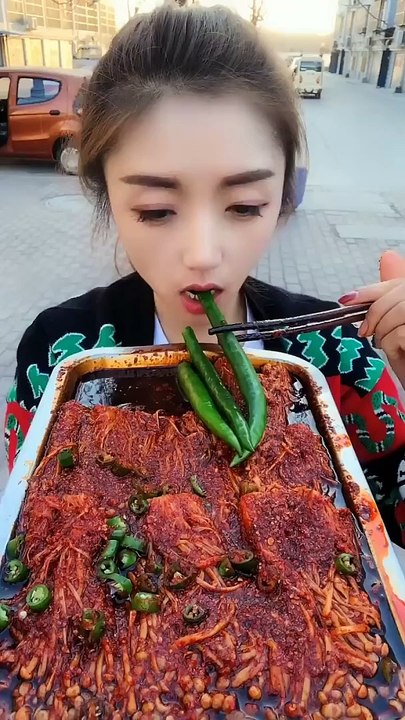 Chinese eating spicy food challenge - video Dailymotion