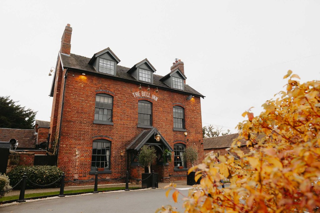 Love Your Local - A walk-through of The The Bell Inn, Tong - video ...