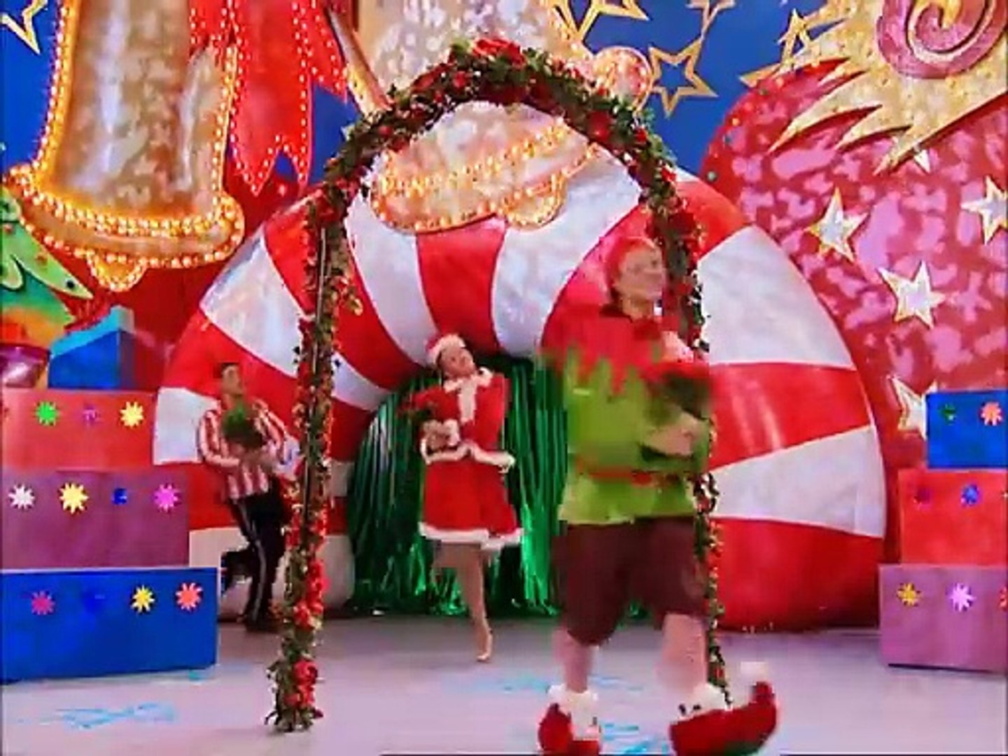 Wiggles Dorothy Christmas Roses Dorothy The Dinosaur Enamel Pin