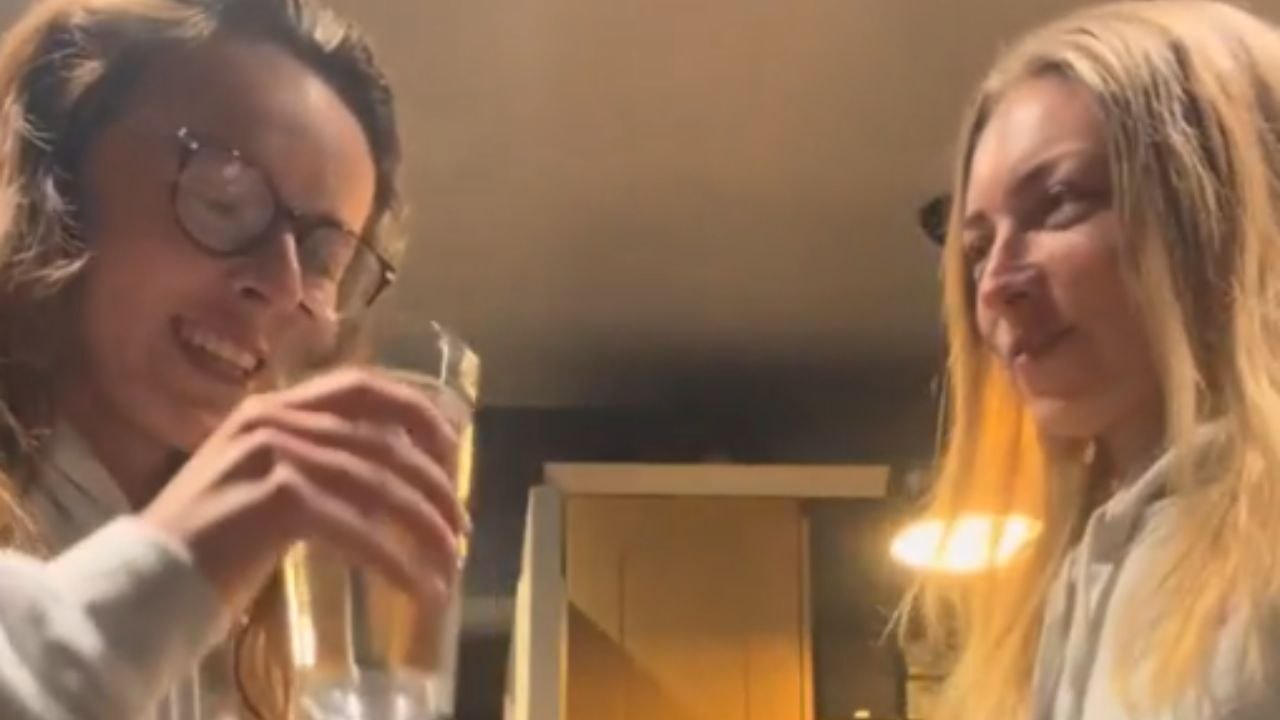 Girls attempt the viral Wrap Challenge and hilariously fail after one ...