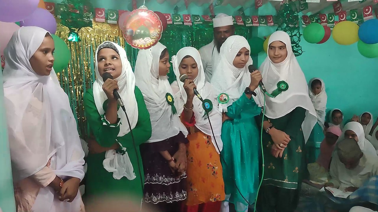 Mosabaqa Madrasa Girls Students In Saharsa Bihar - video Dailymotion
