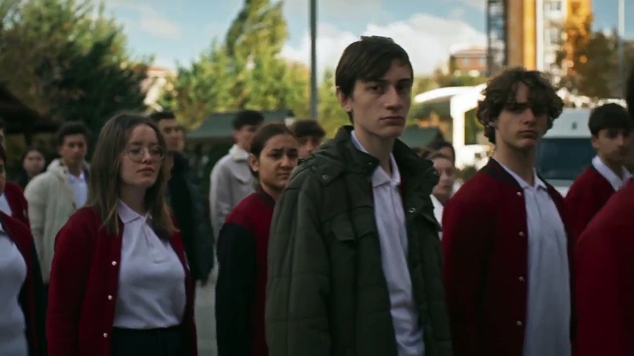 Kizil Goncalar Episode 26 English Subtitles - video Dailymotion