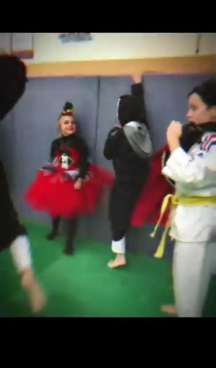 Halloween - Vidéo Dailymotion
