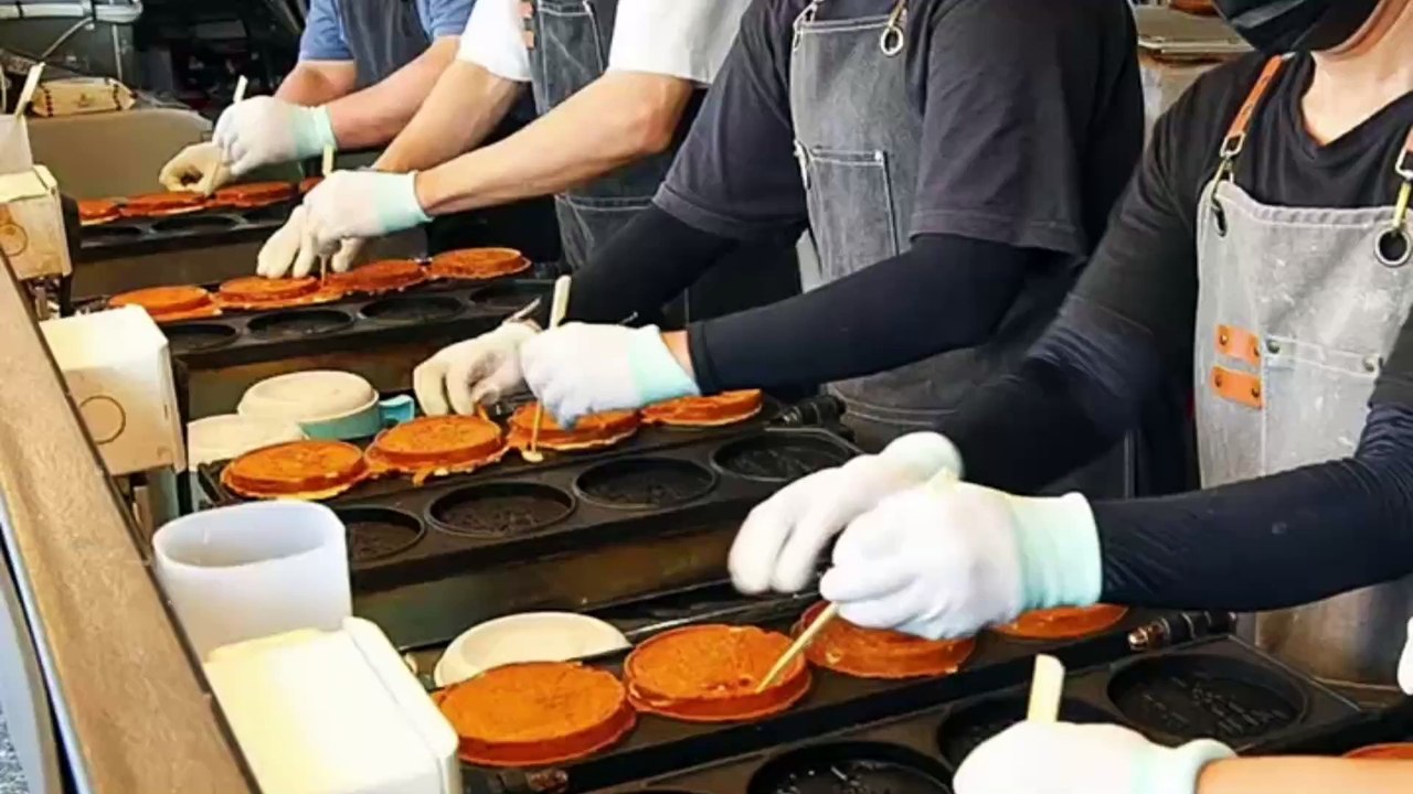 Amazing Gold Coin Cheese Bread Making Process - video Dailymotion