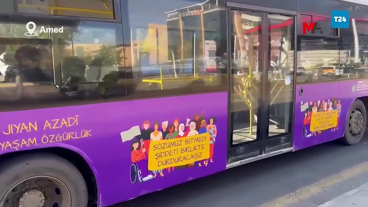 Diyarbakır Büyükşehir Belediyesi'nin otobüslerine 25 Kasım için "Jin ...