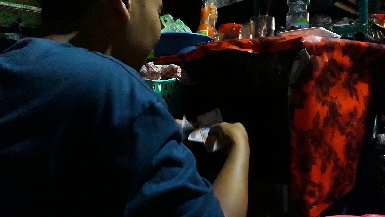 Amplop Beredar Menjelang Pilkada Indramayu - video Dailymotion