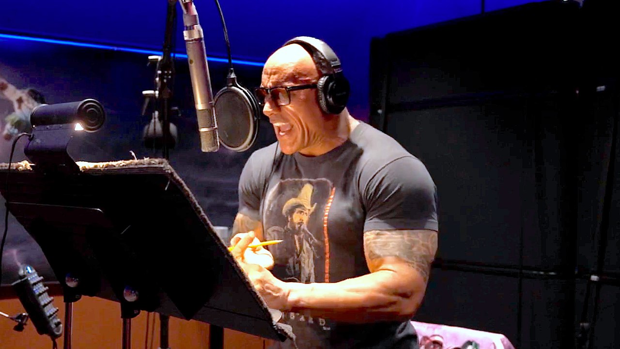 Moana 2's Dwayne Johnson Performs "Can I Get a Chee Hoo?" - video ...