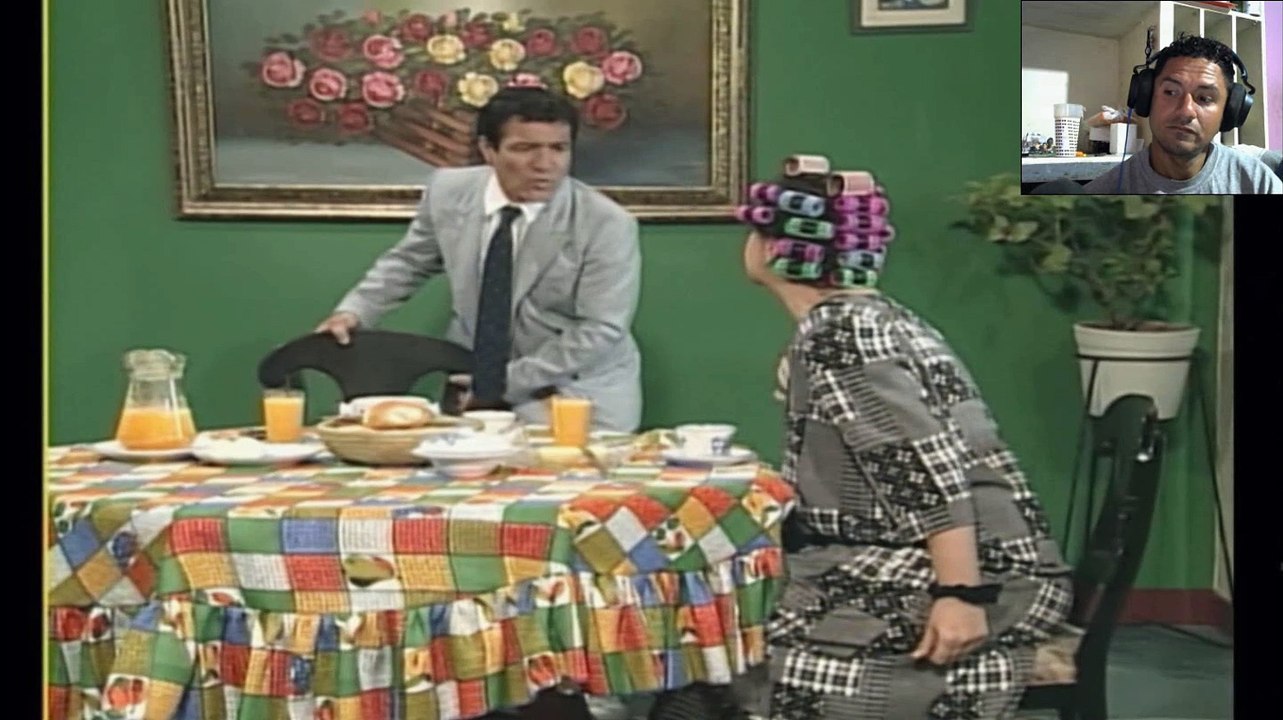 Amparo Brambilla con look de doña florinda en sucuencia con MIGUELITO ...
