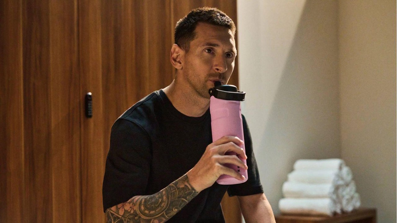 Messi Joins Stanley to Create the Perfect Mate! - video Dailymotion