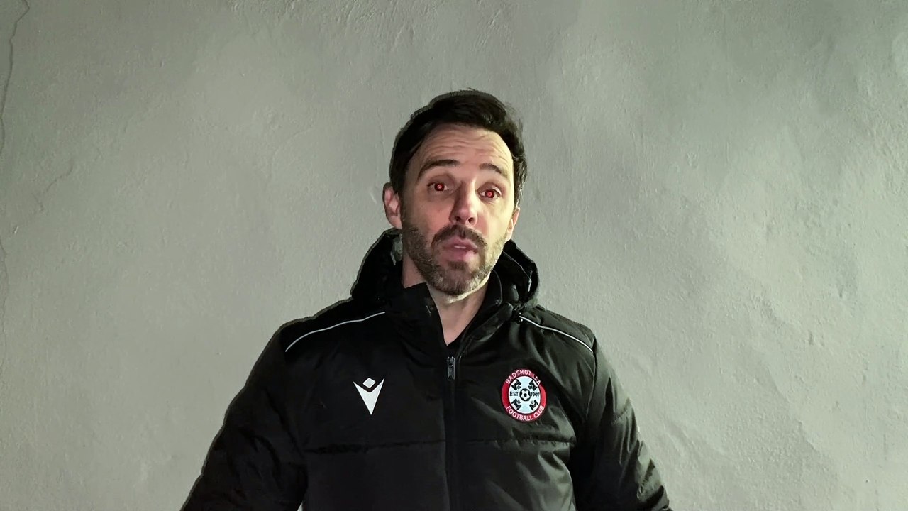 Badshot Lea manager Gavin Smith post-Harrow Borough - video Dailymotion